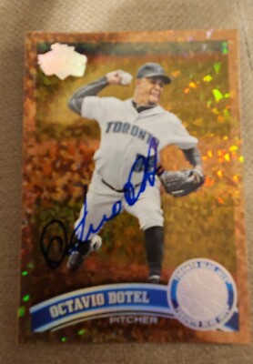 Octavio Dotel Toronto Blue Jays Signed 2011 Topps #512 Gold Sparkle | eBay