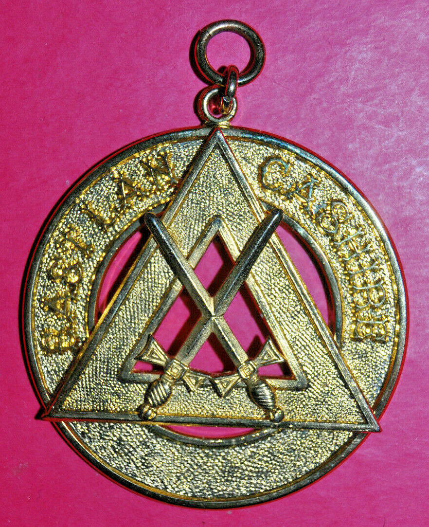 East Lancashire Past Provincial Grand Sword Bearer masonic Chapter ...