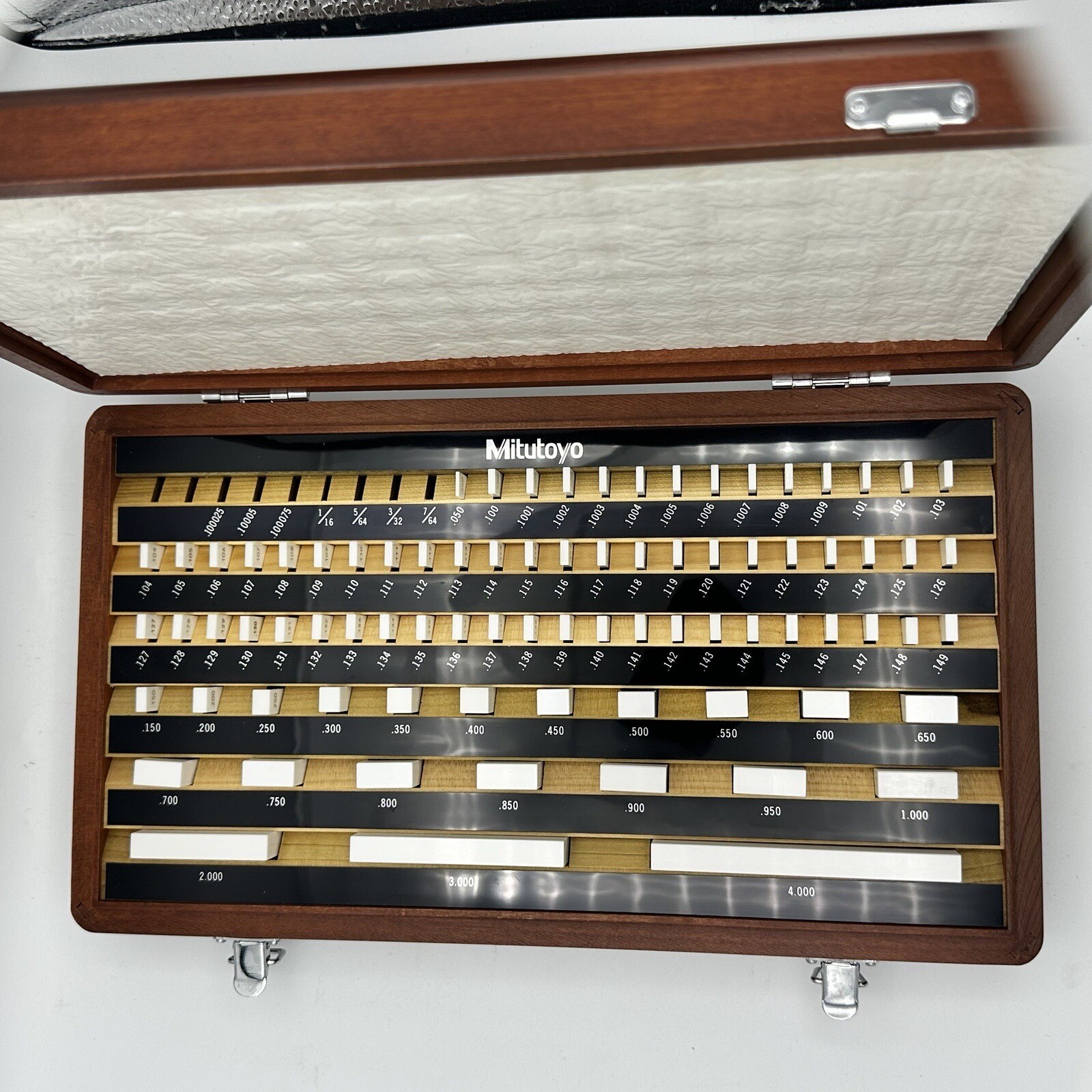 MITUTOYO 516-303 Rect. Ceramic 81 Pc CERA GAGE BLOCK SET, Grade 3, Set ...