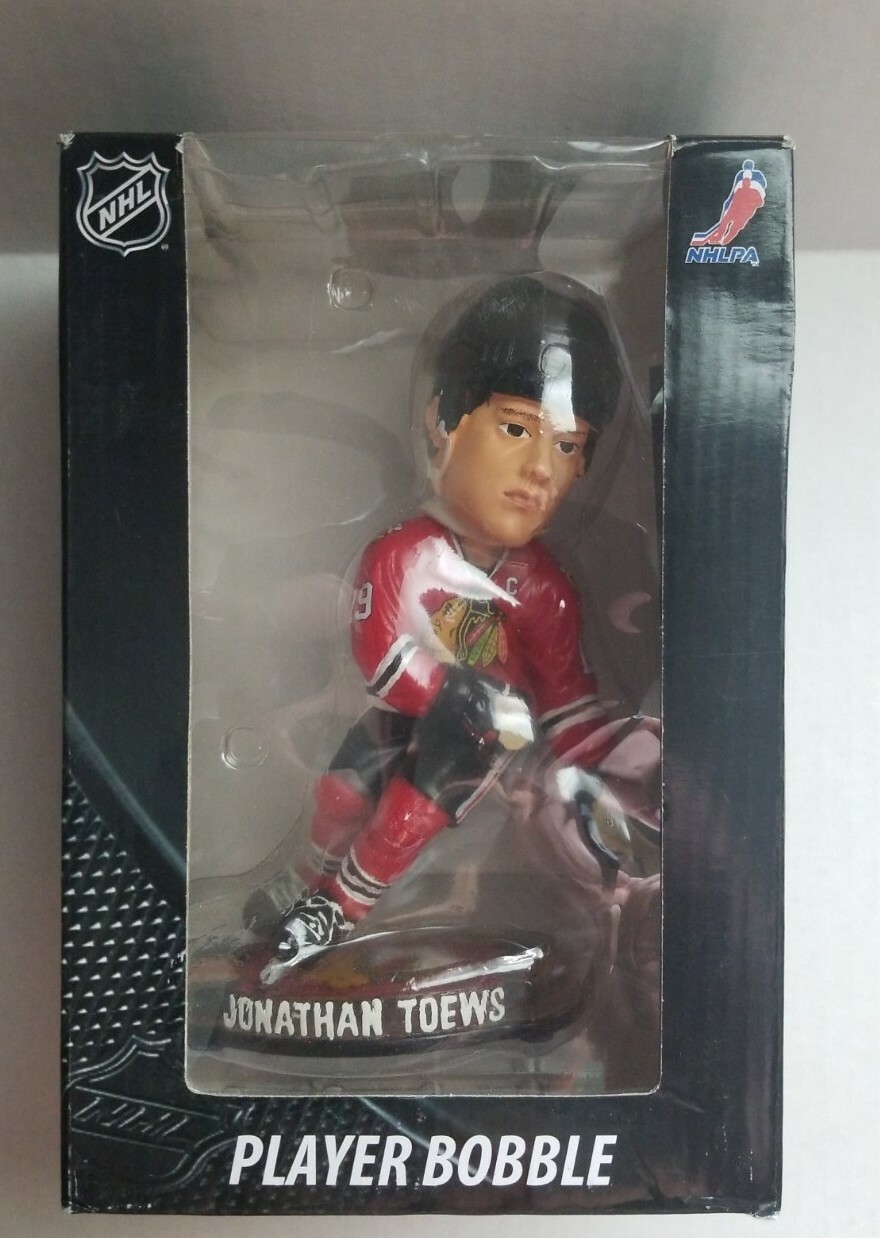 🏒🏒-JONATHAN TOEWS- CHICAGO BLACKHAWKS FOREVER COLLECTABLES BOBBLEHEAD🏒🏒 ...