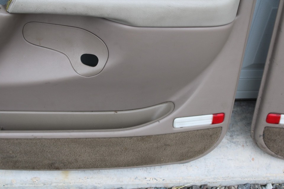 99-02 GMT 800 - Interior Door Trim Panels Set Tan Two Tone Power | eBay