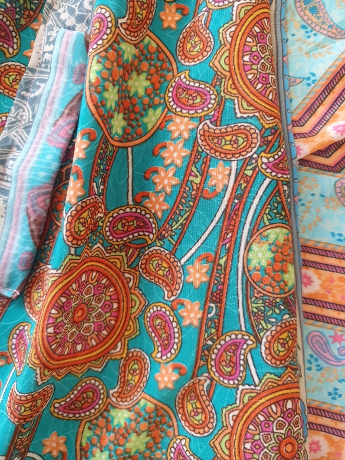 BIGG BULL unisex silk blend Indian Vintage robe Dressing Gown Hippy ...