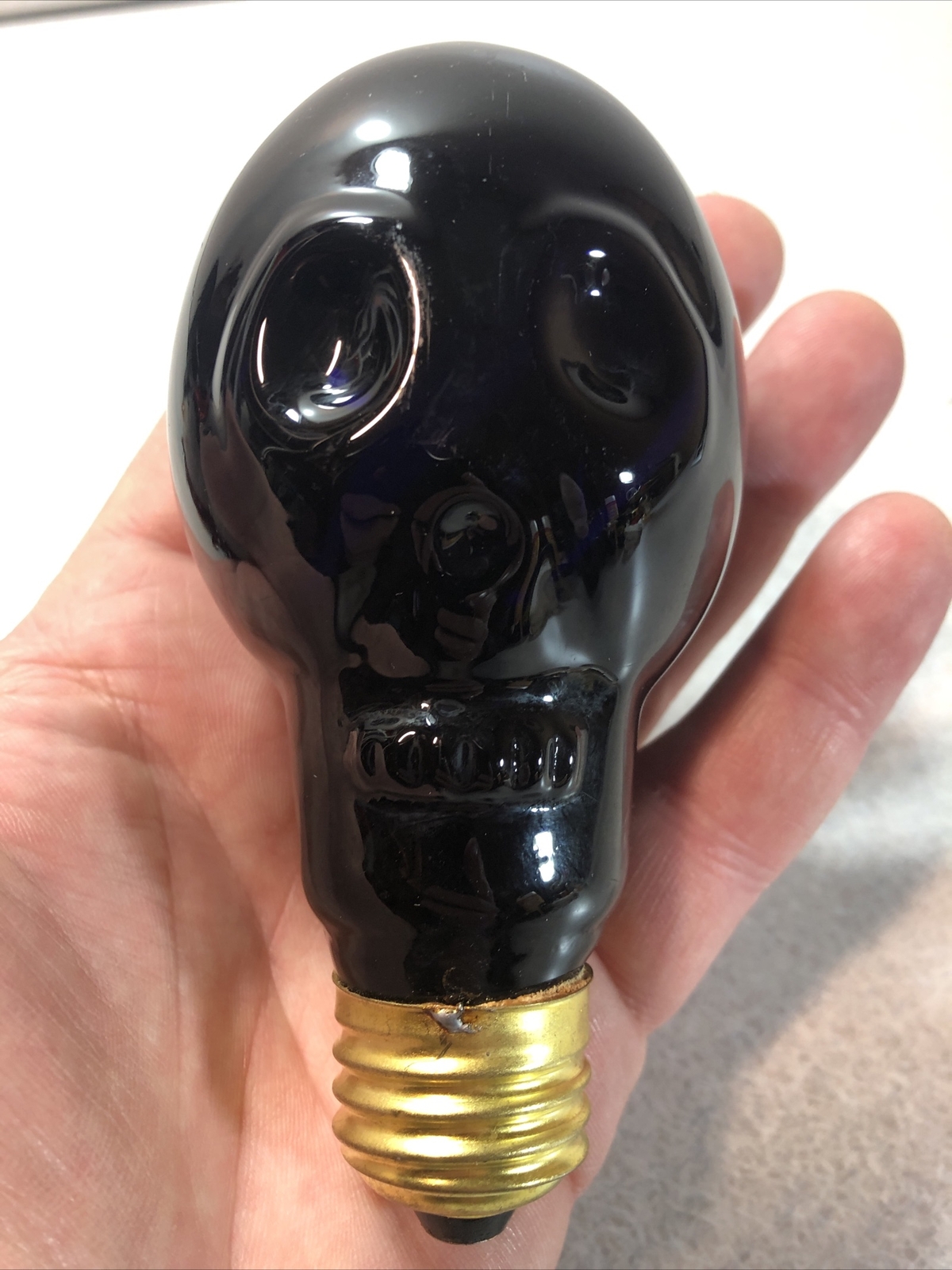 Vintage Scary Skull 75w Black Light Bulb 120v Molded Glass Happy ...