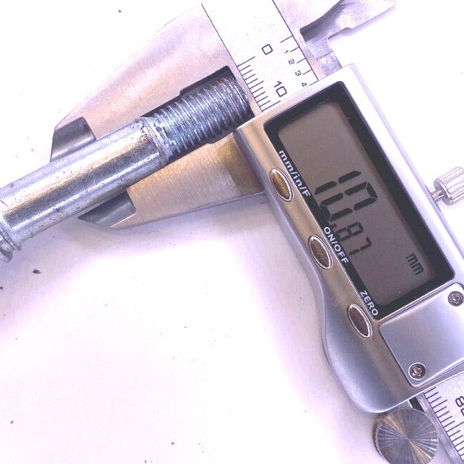 Ekornes Stressless recliner chair Twisting Glide Wheel Knob & Bolt ...