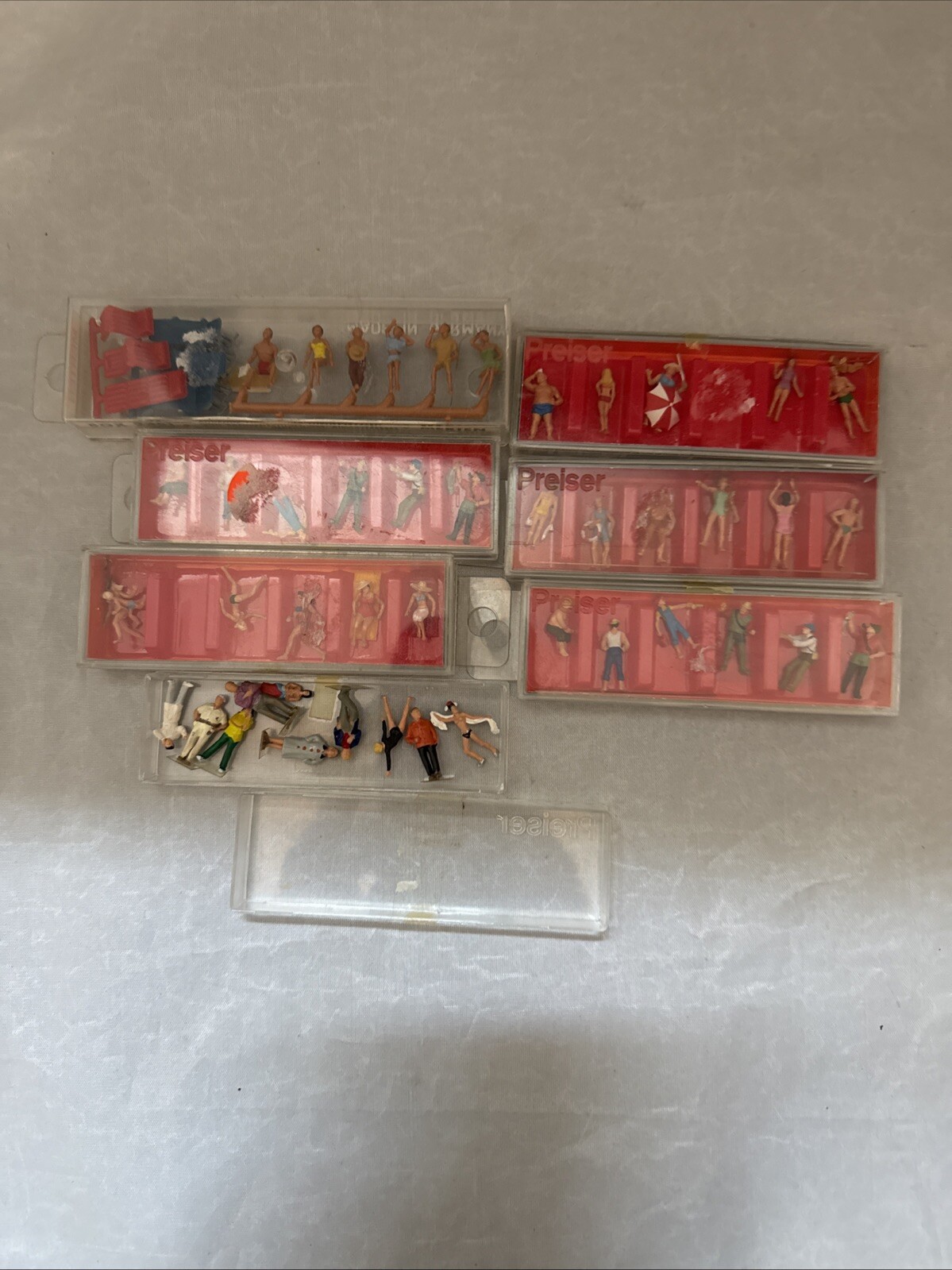 Merten Preiser Lot of HO Scale Figures Farm Train Police Animals Tools ...