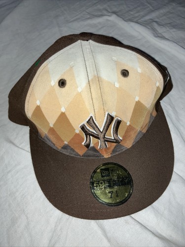 New Era 59Fifty Hat Mens New York Yankees Custom Fitt… - Gem