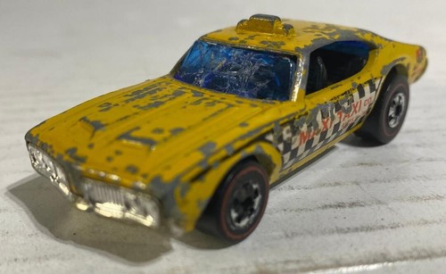Vintage 1969 Hot Wheels Redline Yellow Flying Colors Olds Cutlass Maxi ...