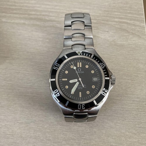 Omega Seamaster Professional Pre-Bond Vintage 200M Blk Slv Quartz Mens ...
