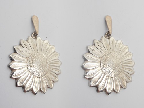 Daisy: Drop Earrings Silver 925 - Flower Charm - | eBay