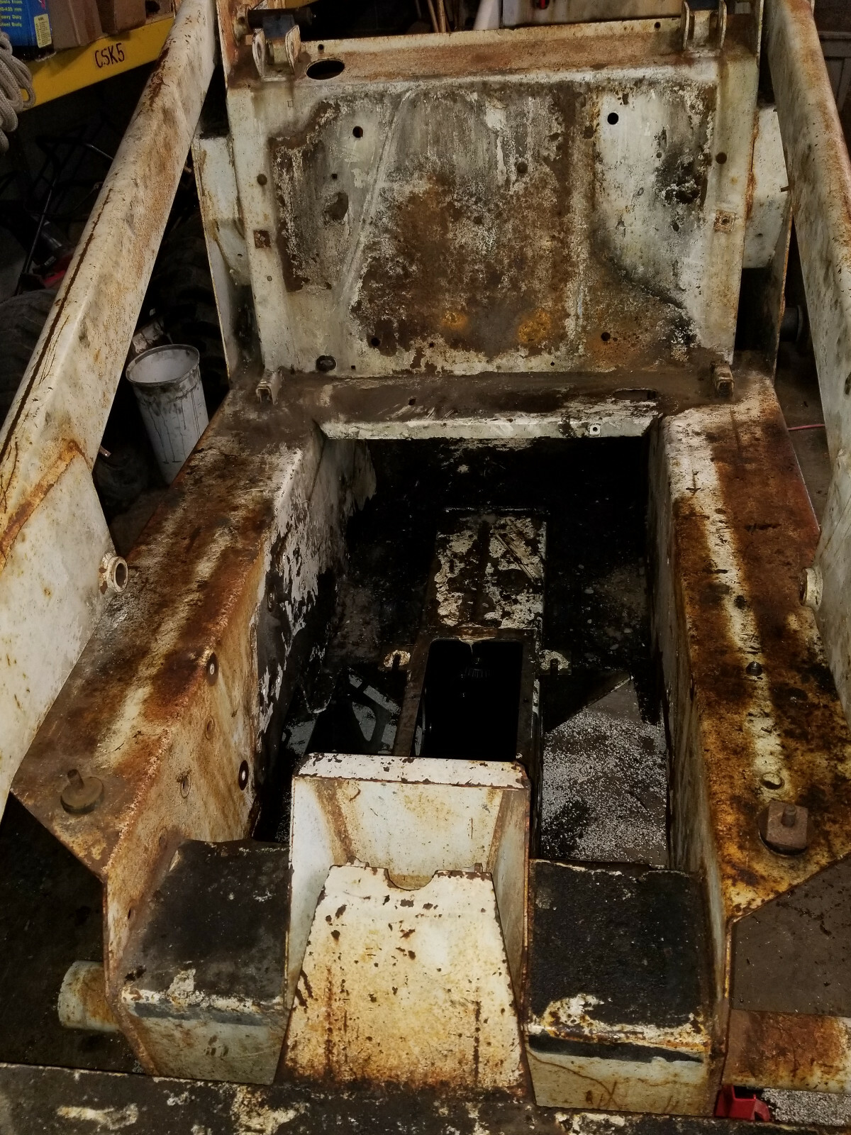 Bobcat 743 Chain case 6565543 | eBay