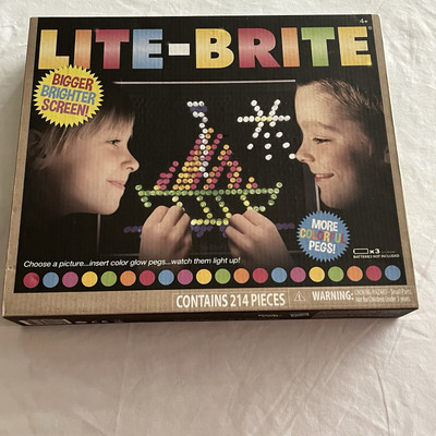 Lite Brite Kids Toy 214 Pegs Magic Screen Retro Style Light Bright Game ...