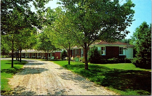1964, Karo-Lar Motel, ELK RAPIDS, Michigan Chrome Advertising Postcard ...
