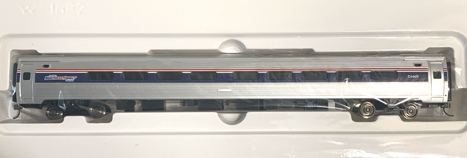 Walthers HO Scale Amtrak 85' Amfleet Coach 932-6005 NIB Beautiful | eBay