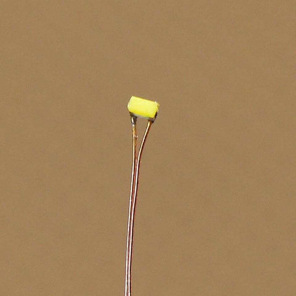 20pcs Pre-wired micro 0.1mm Copper Wire SMD LED 0402 Warm White Lights ...