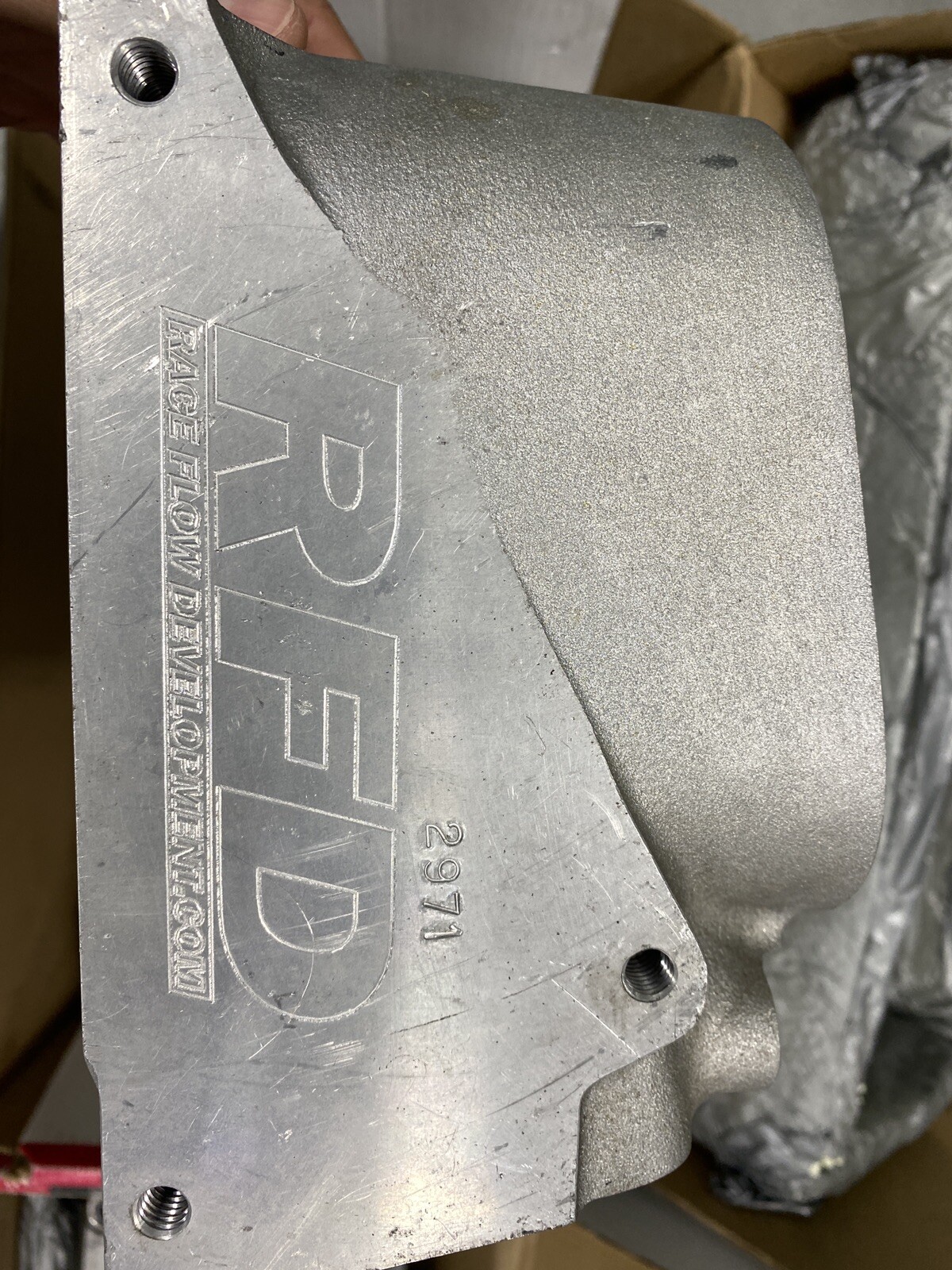 RFD Edelbrock Cylinder Heads with Matching JE Gas Ported Pistons For ...