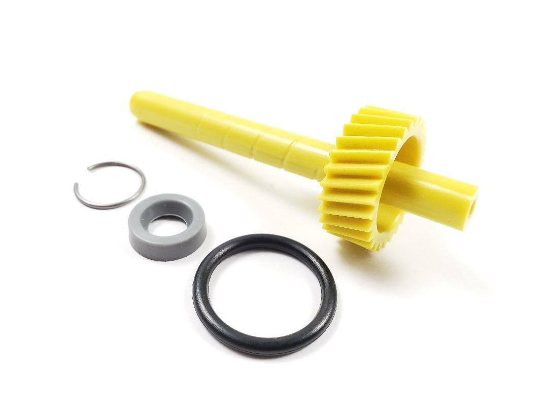 2004R Transmission 28 Tooth Speedometer Gear with O-Ring, Seal & C-Clip ...