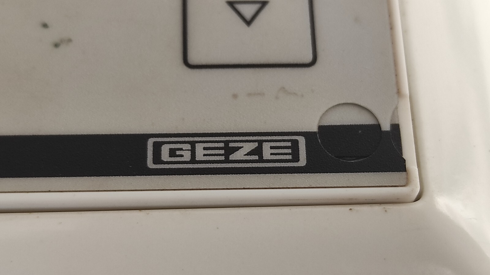 GEZE KPS-KDT KEYPAD PROGRAMME SWITCH LOT OF 03 PCS | eBay