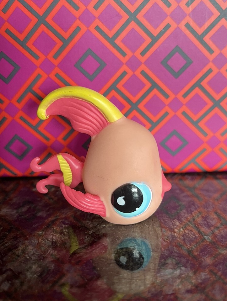 LPS Littlest Pet Shop Authentic #643 Angelfish Fish Pink Blue Eyes | eBay