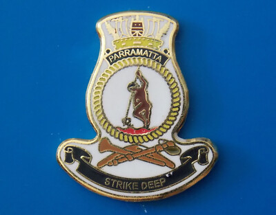 HMAS PARRAMATTA LAPEL BADGE GOLD PLATED & ENAMEL 20MM HIGH | eBay Australia
