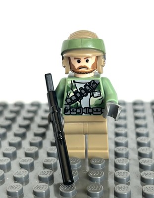 LEGO Minifigure: Star Wars Endor Rebel Commando SW0240 With Weapon | eBay