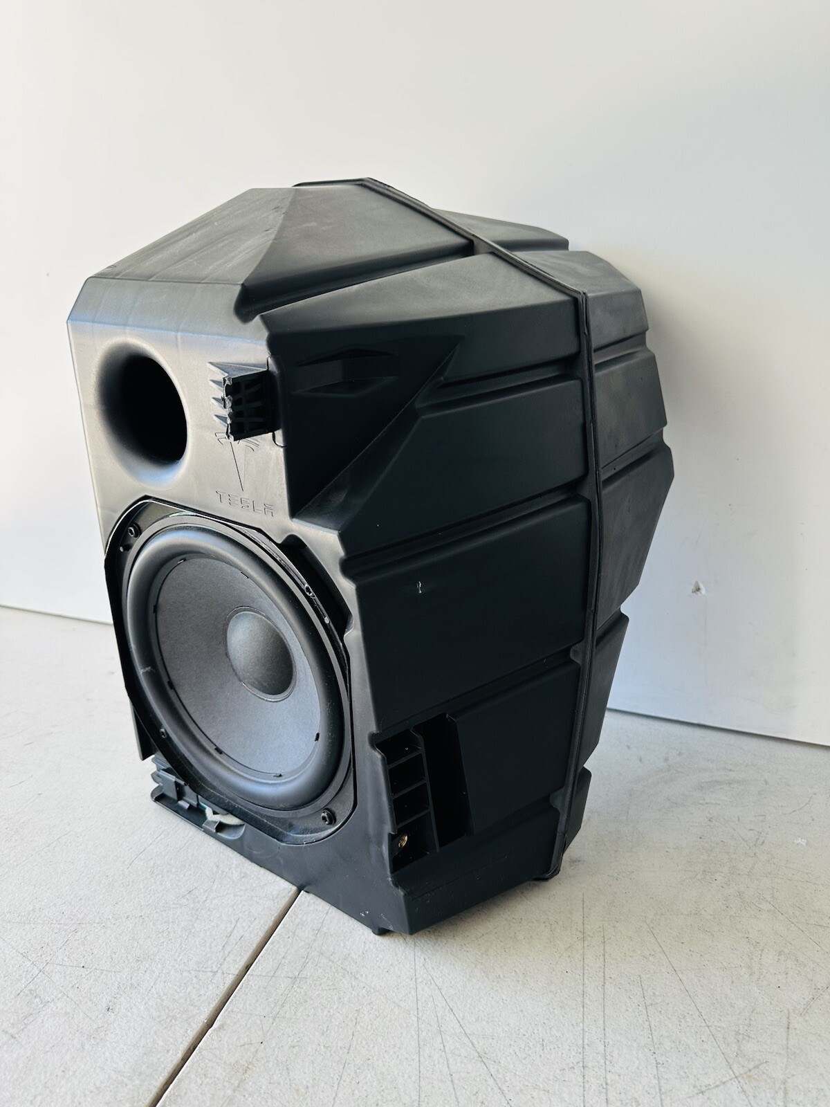 2017-2020 TESLA MODEL 3 SUBWOOFER BASS BOX WITH AMPLIFIER 1079746-00-D ...