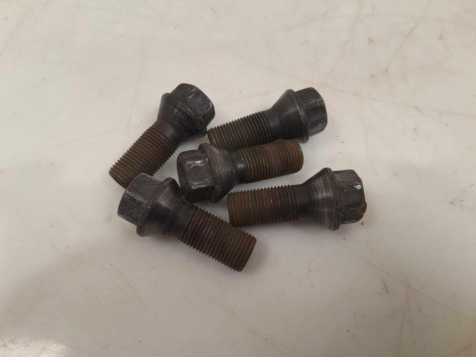 Mini Cooper R55 - R61 Black Wheel Lug Bolts Set of Four M14 x 1.25 x ...