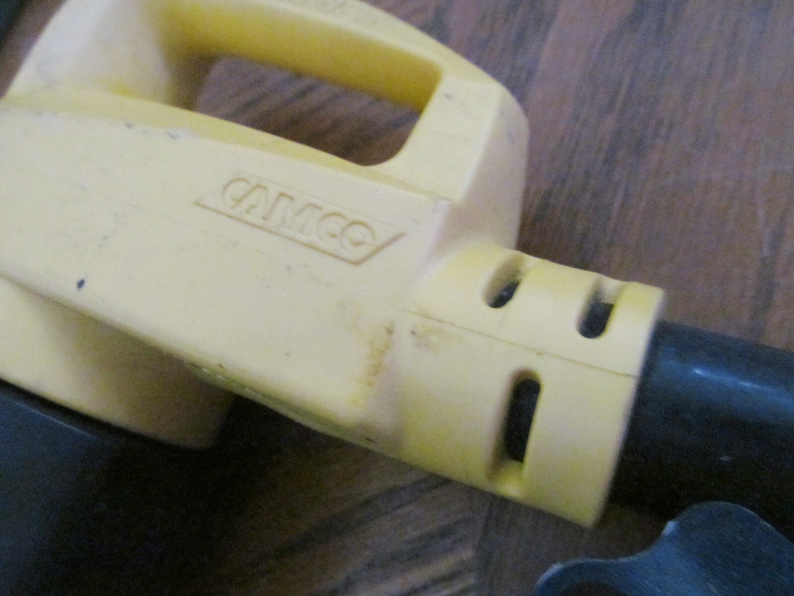 Camco 55562 PowerGrip 50A 18" 90 Degree Twist-Lock Adapter - Used | eBay