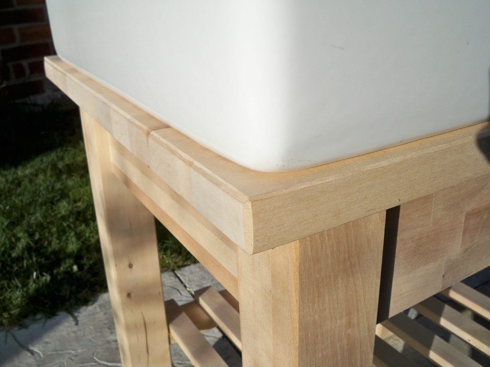 595mm Wide Belfast / Butler Sink Stand - Freestanding, Heavy set Frame ...