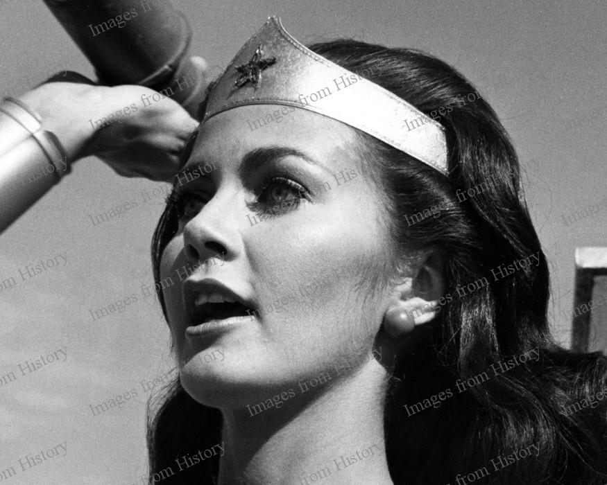 8x10 Print Lynda Carter Wonder Woman 1975 Television Series Courtesy ...