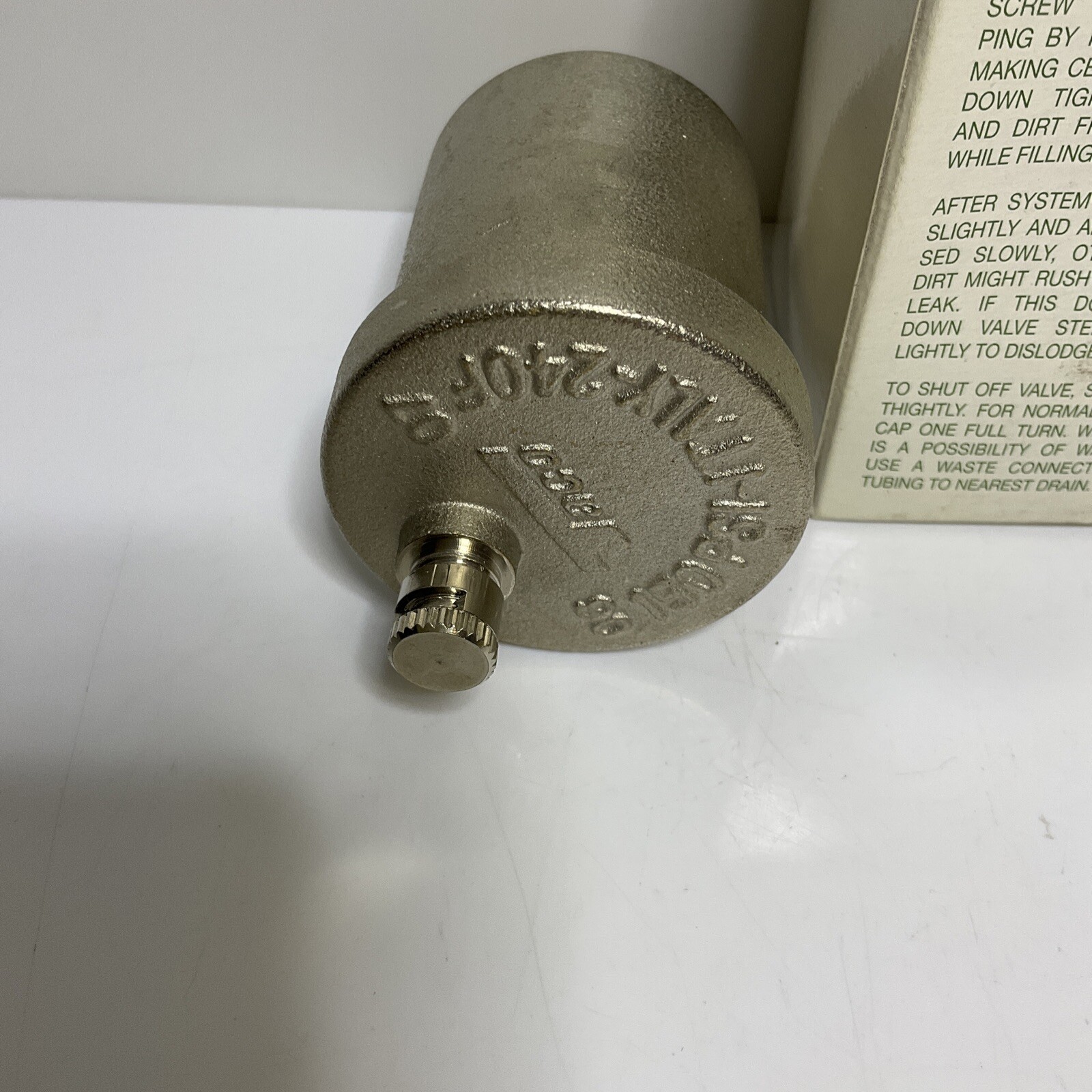 Taco 400 Hy-vent Automatic Hot Water Air Vent Size 1/8 NPT Press 150 ...