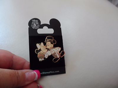 2008 Walt Disney World Mickey and Minnie bride and Groom trading pin | eBay