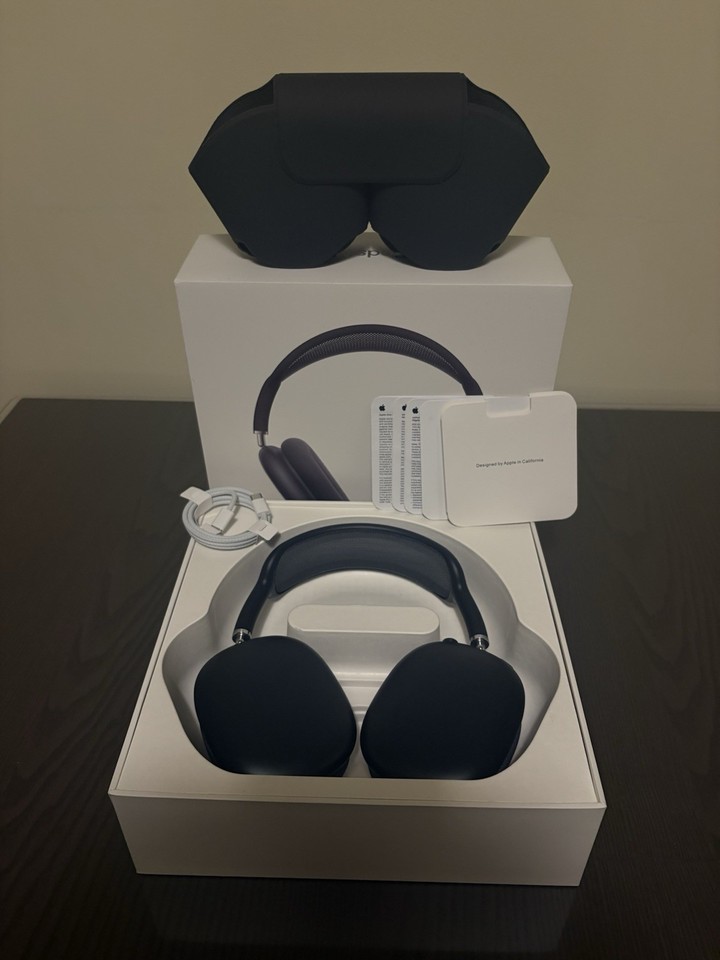 Apple AirPods Max A3184 & SmartCase USB-C Wireless NEW Open Box | eBay