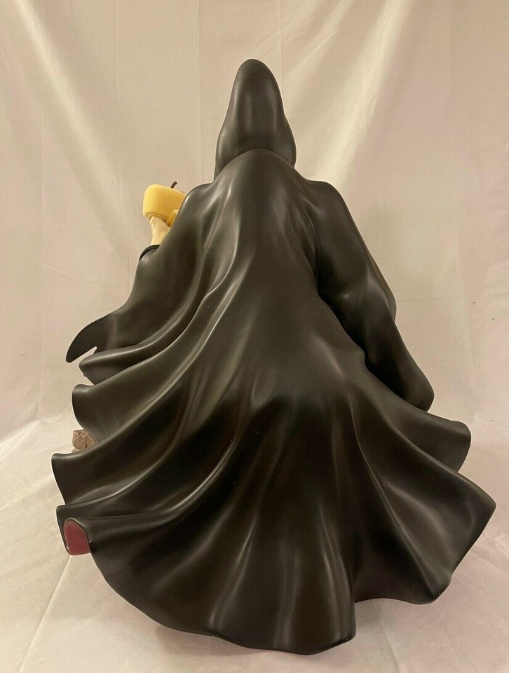 Disney Snow White Old Hag cauldron Big Fig | eBay