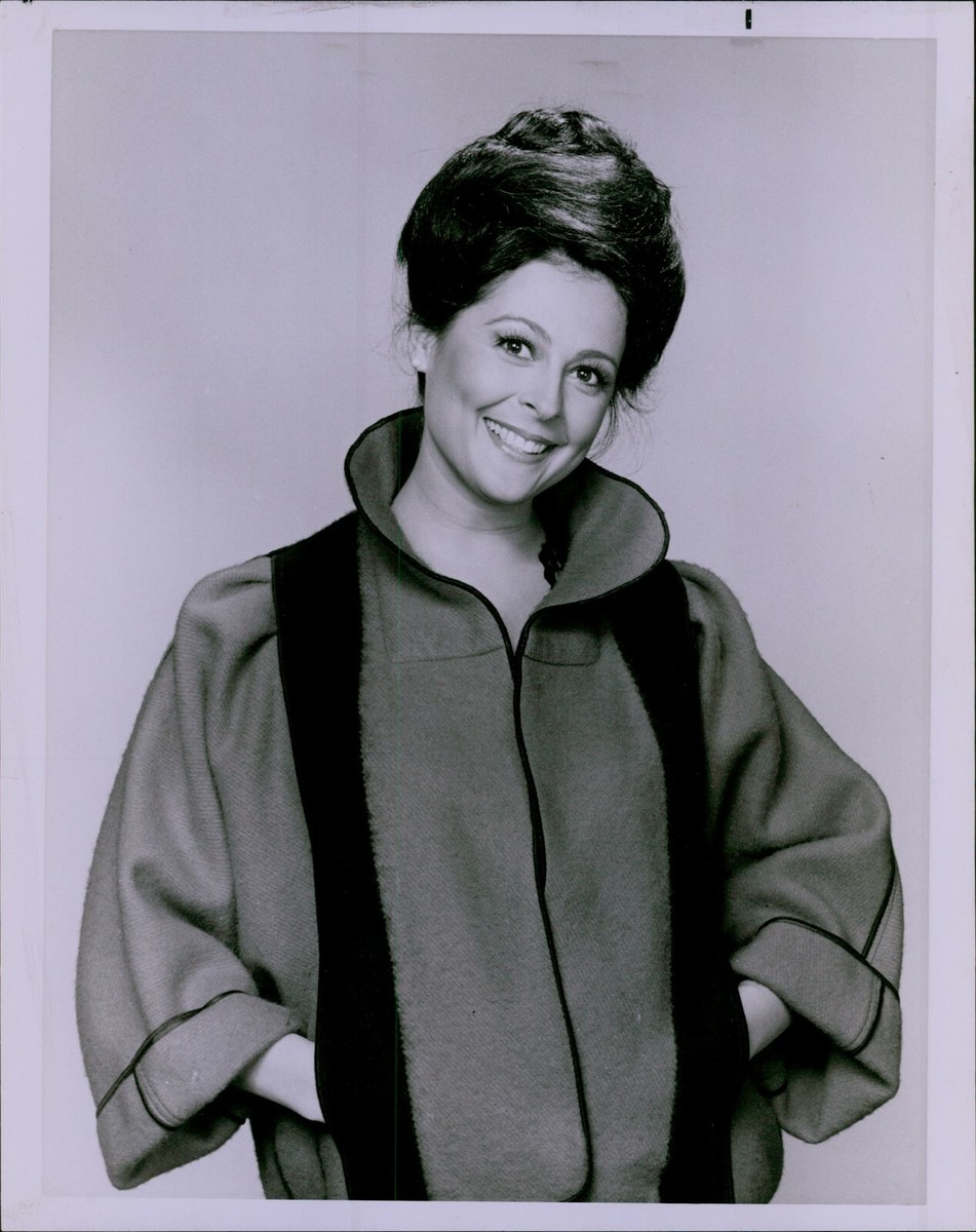 Actress Brenda Benet 60 Photos - Moonagedaydream.film