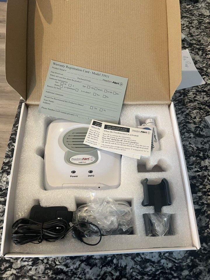 Freedom Alert 35911 LogicMark Personal Emergency Response System - NO ...