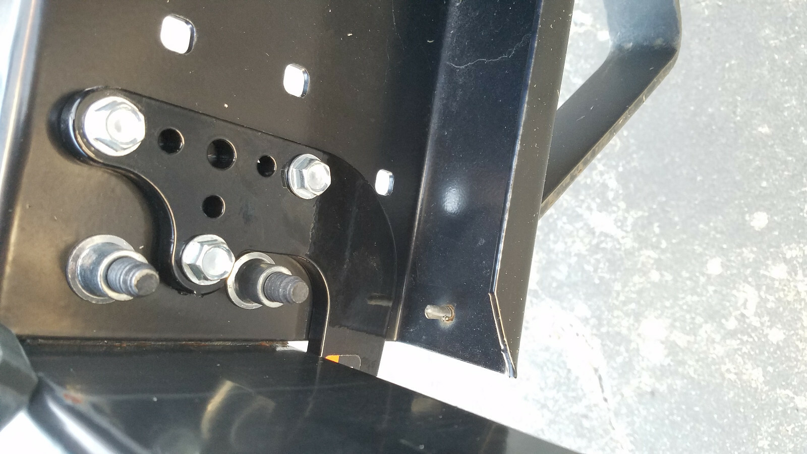 Mount-n-Lock® SafetyStruts® Heavy Duty RV Bumper Brackets (1SSNHD ...