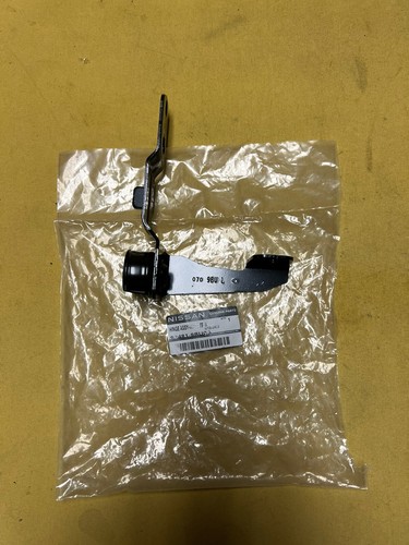 2022-2023 Nissan Frontier TAIL GATE Hinge 93481-9BU0A OEM NEW | eBay