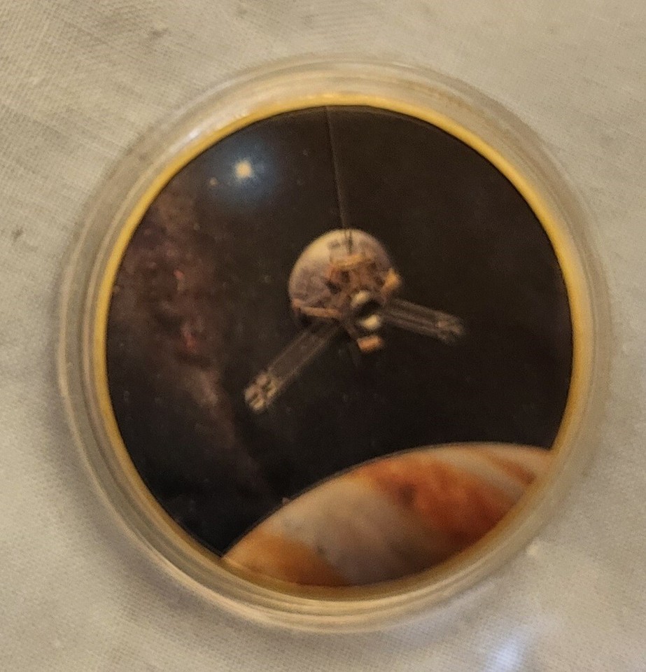 Pioneer Space Probe Gold Coin Plaque Astronomy Jupiter NASA Voyager ...