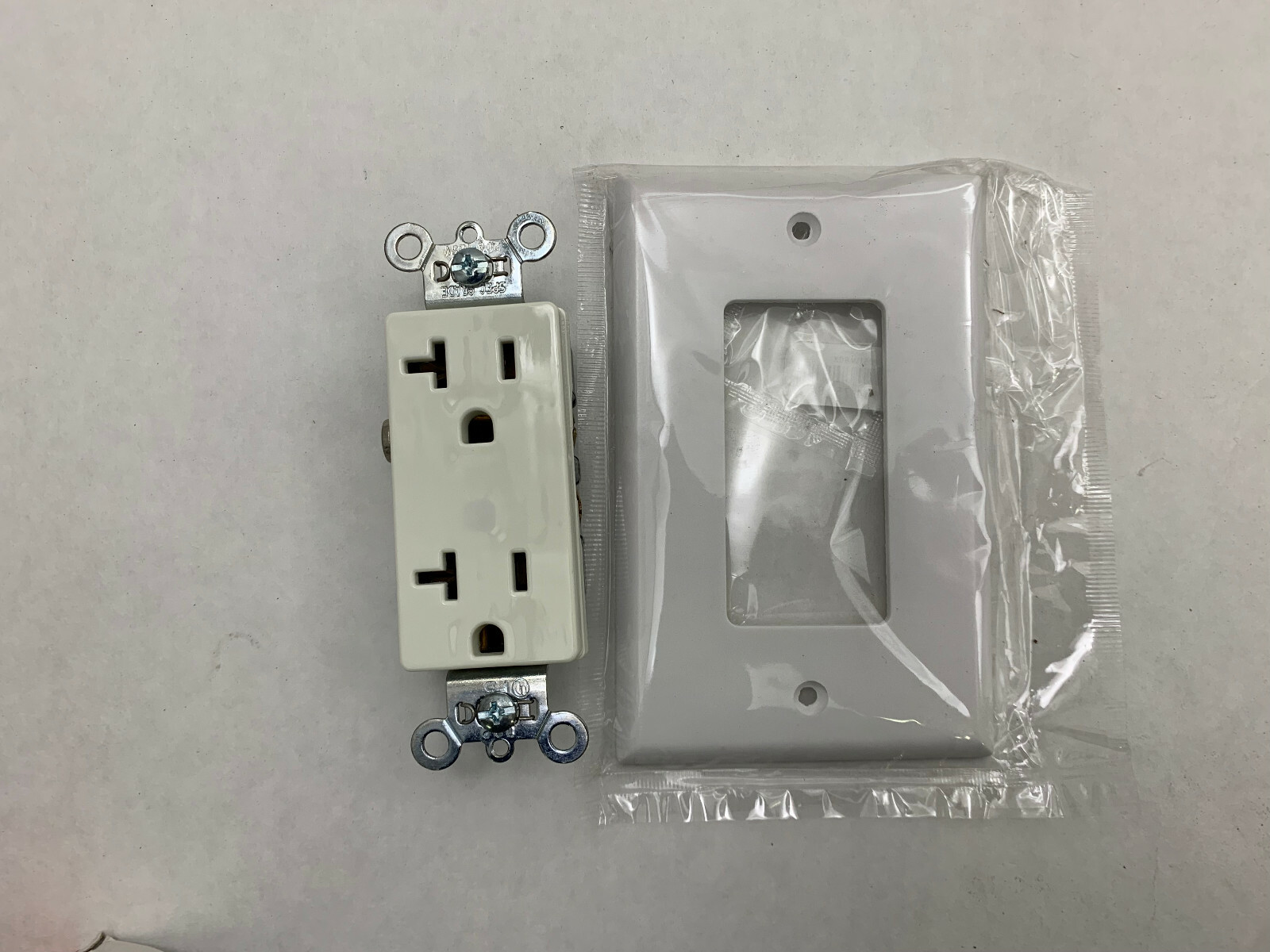 P&S 26342W NIB 20A 125V Decor Duplex Receptacle See Pictures#D14 | eBay