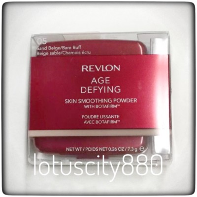 REVLON AGE DEFYING SKIN SMOOTHING POWDER...05....SAND BEIGE / BARE BUFF ...
