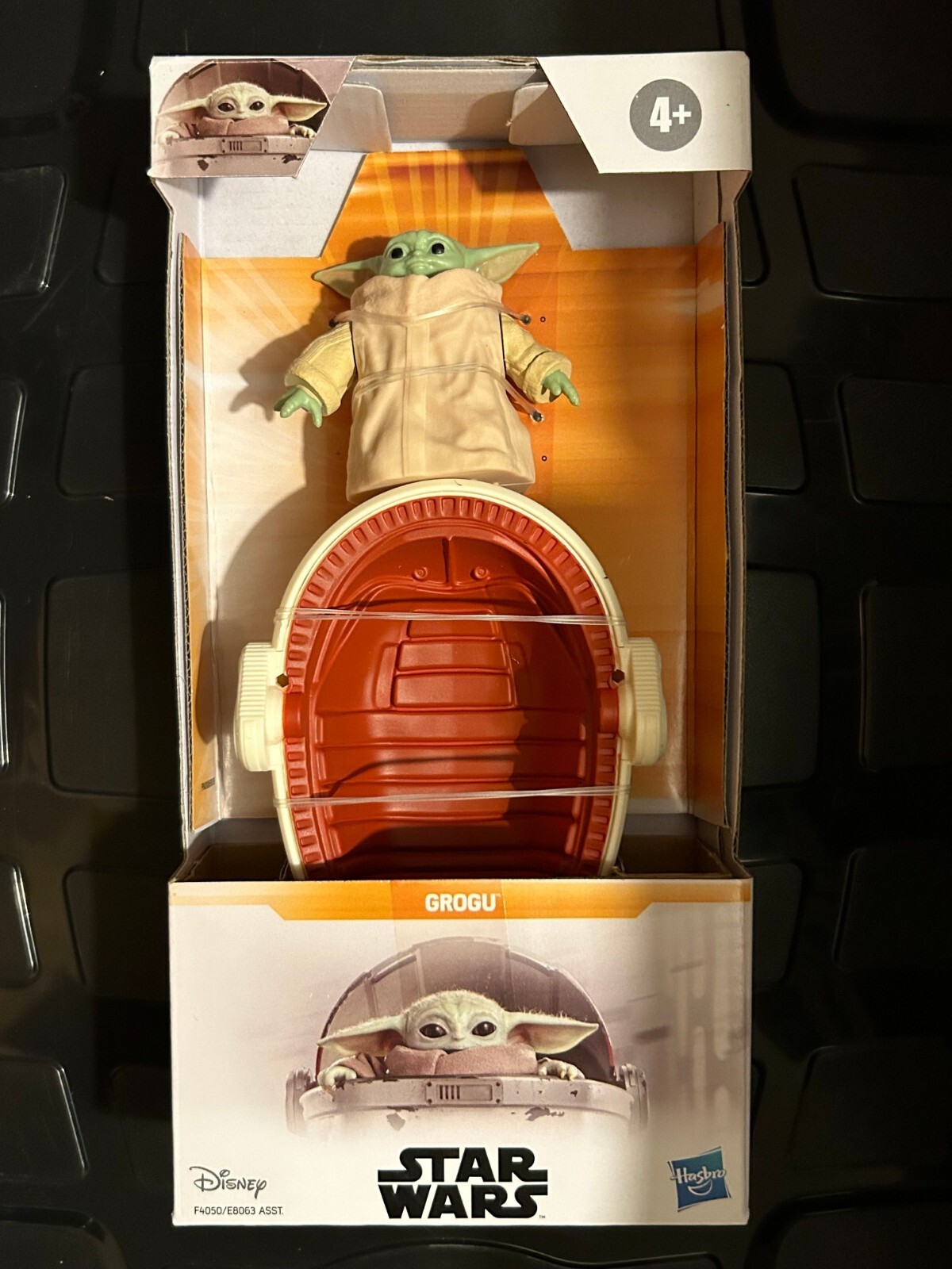 Hasbro Toys Star Wars The Mandalorian - Grogu Action Figure in Pod ...