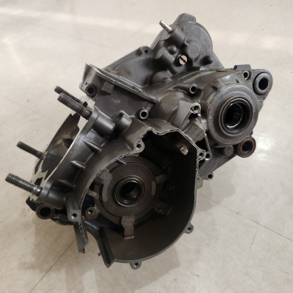 1996 - 1997 KTM 250 300 EXC MXC SX GENUINE OEM CRANKCASE SET L/R ...