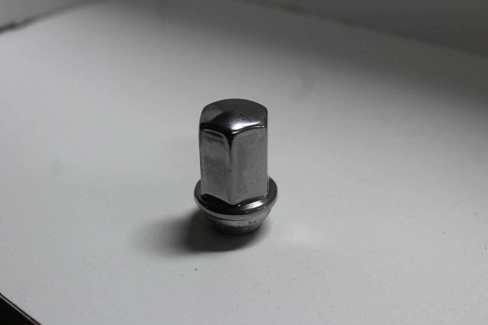 General Motors ( 9596070 ) Wheel Lug Nut for sale online | eBay