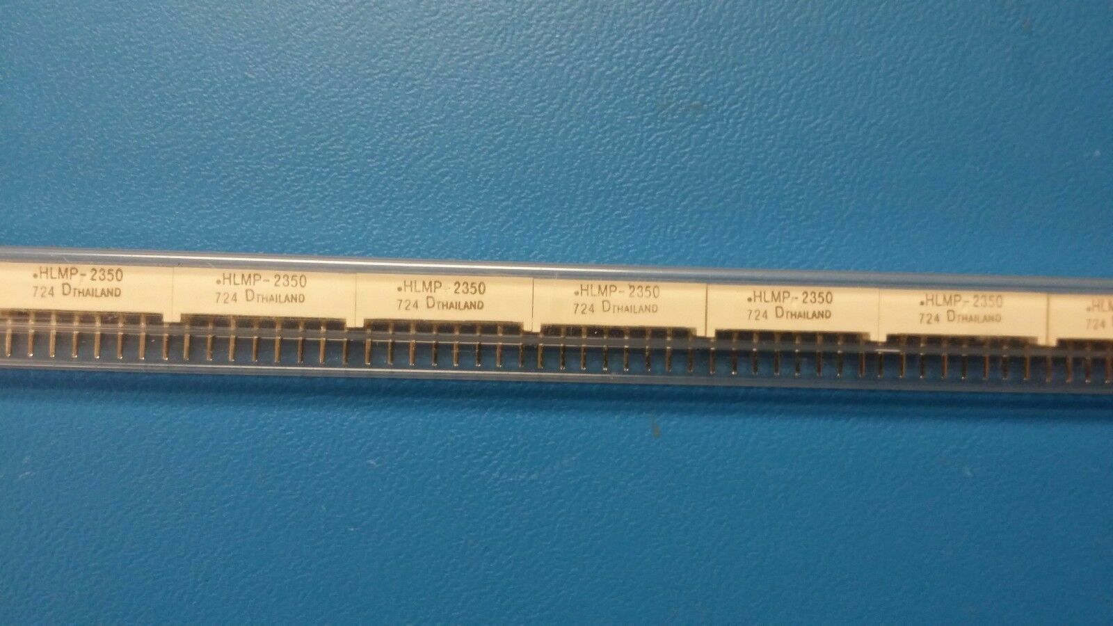 (2 PCS) HLMP-2350 QT/HP LED Uni-Color Red 635nm 8-Pin SIP | eBay