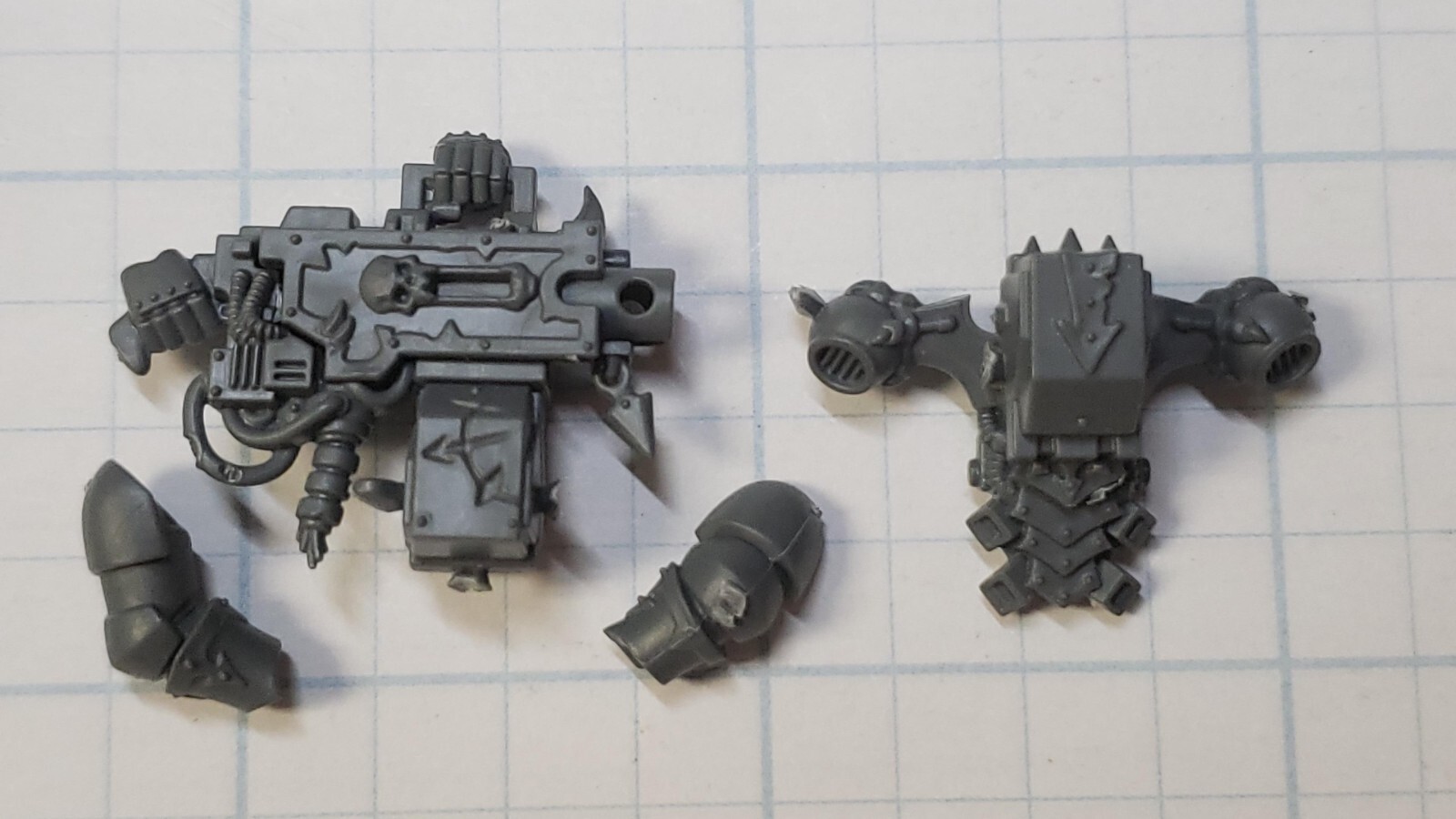 40k Chaos Space Marine Bits Engraved Heavy Bolter w Backpack & Ammo | eBay