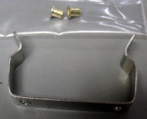 MARX TRAINS LOAD SPRING CLIP FOR 4" TRUCK LOAD TO 6" BASE W/RIVETS ...