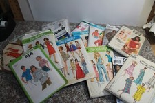 Simplicity Creative Patterns 8130 Misses 1950s Vintage and Cropped Tops ...