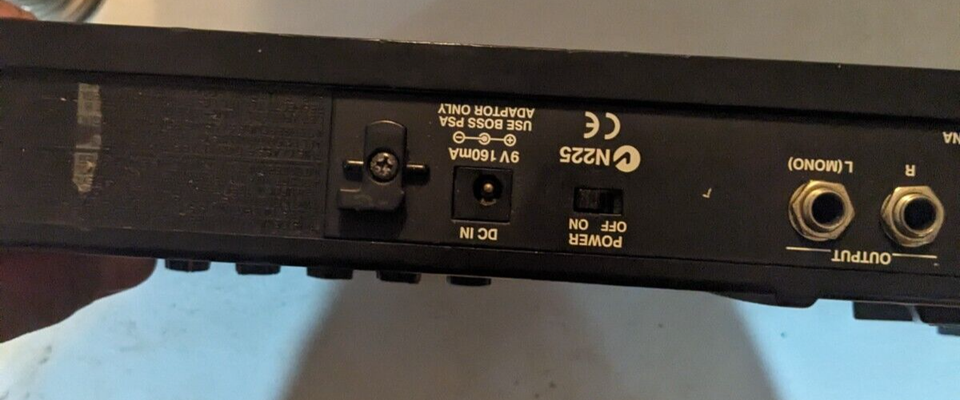 BOSS ME-33 Multiple Multi Effects Processor Guitar Effect | eBay