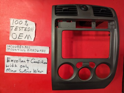 OEM 2004-2012 CHEVY COLORADO CANYON Dash CENTER BEZEL VENTS Radio ...