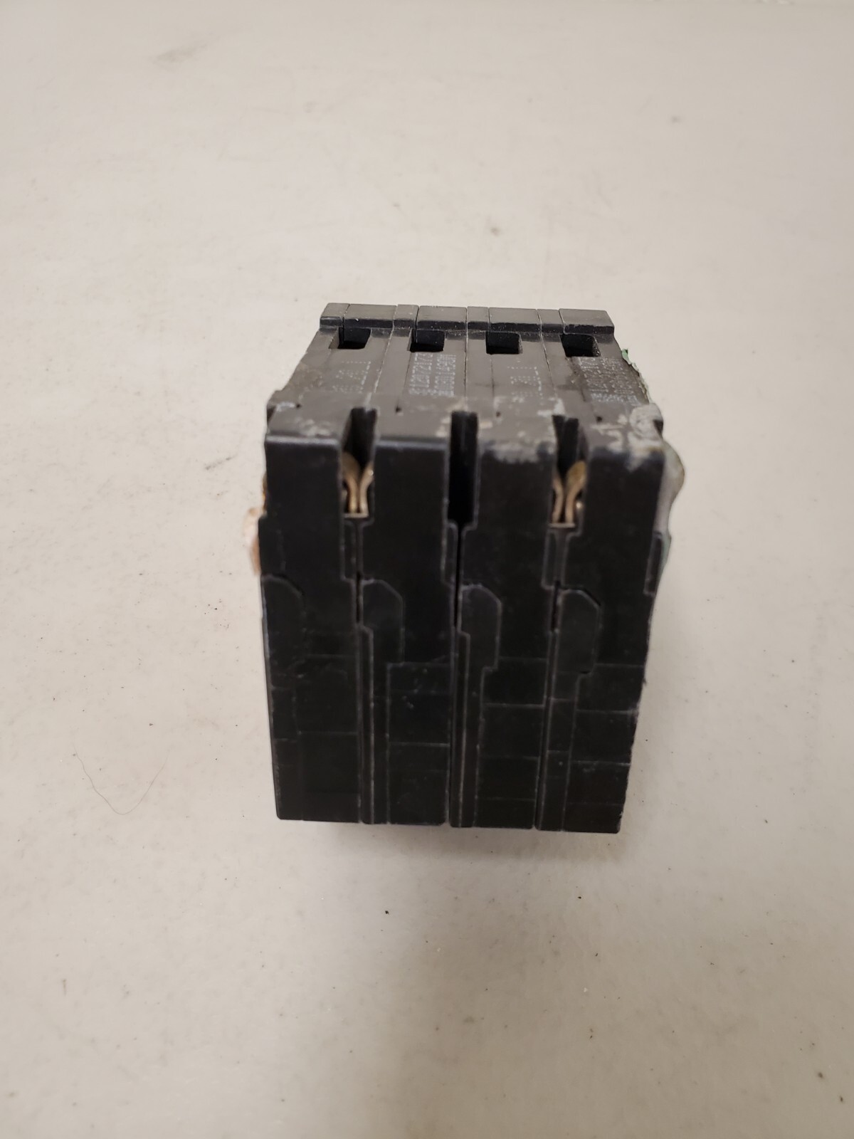 Murray MP22020 One 20 Amp 2-Pole 20 Amp 1-Pole Circuit Breaker *SHIPS ...